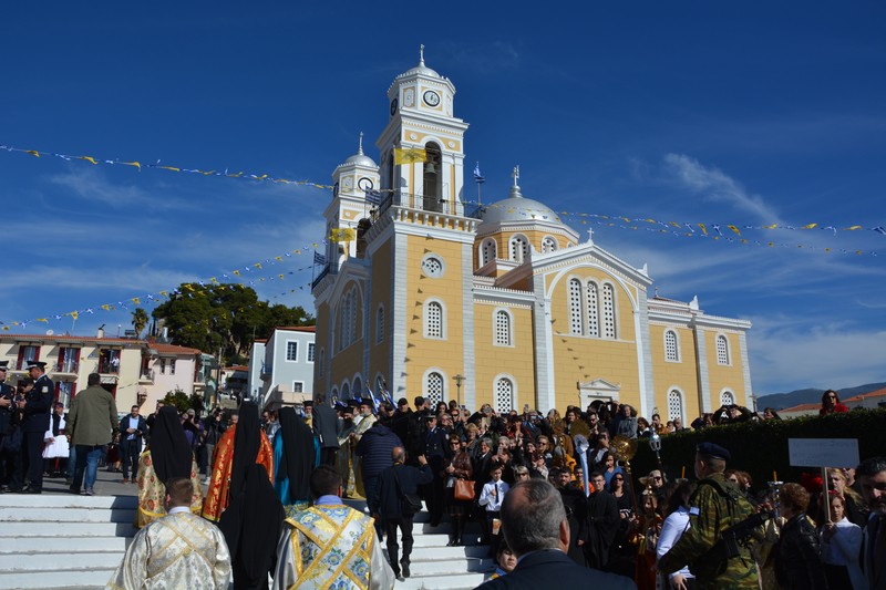 Ο λαμπρός εορτασμός της Παναγίας Υπαπαντής στην Καλαμάτα - Εικόνες ...