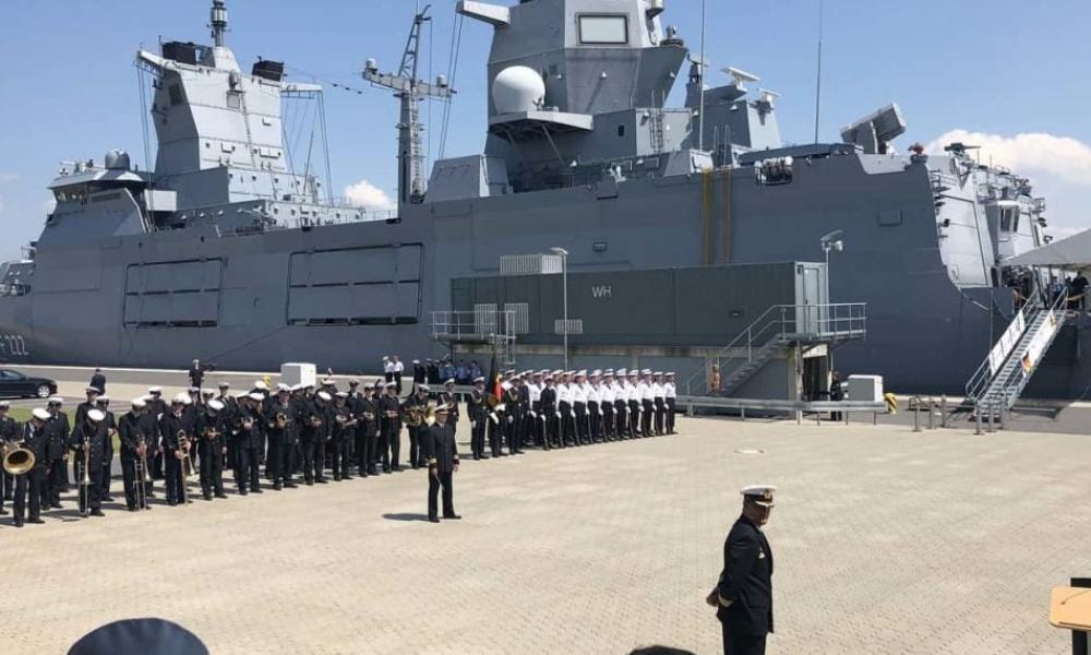 F222 Baden-Württemberg: Νέα φρεγάτα λανσάρει η Γερμανία (βίντεο ...