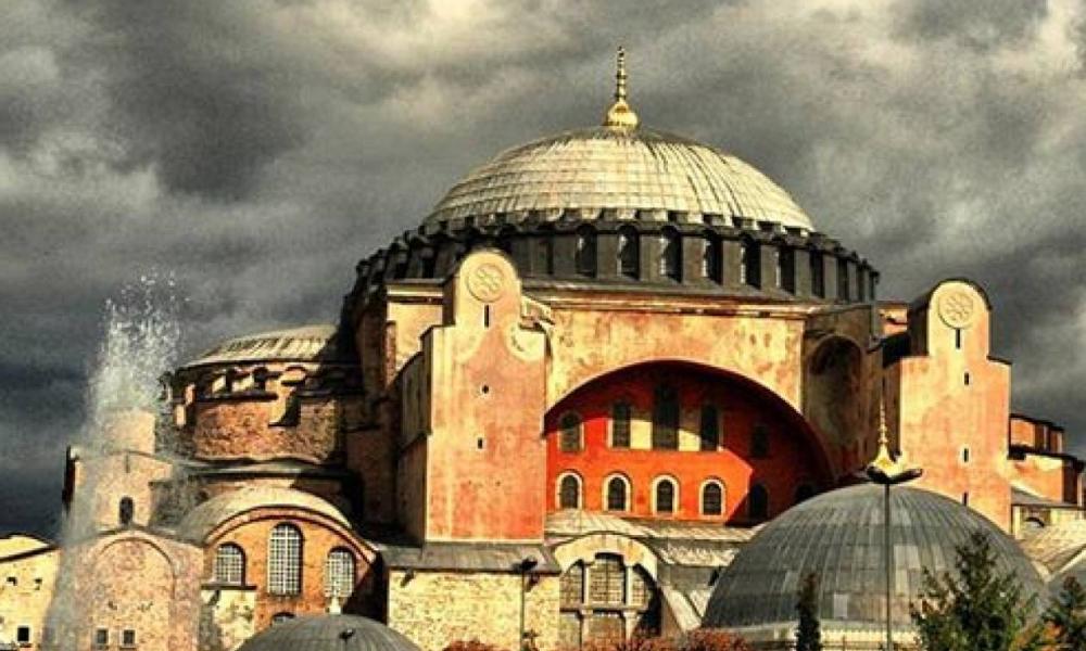 Πώς θα ήταν αν βρισκόσασταν στην Αγιά Σοφιά πριν 1500 χρόνια ...