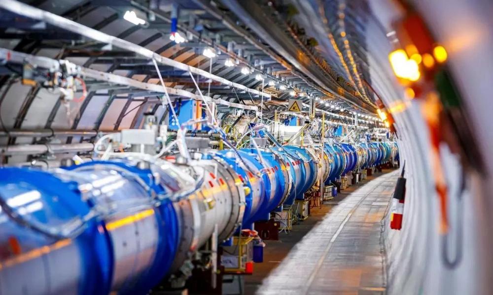 Κορονοϊός: Παραγωγή ιατρικών μηχανημάτων και τζελ από το CERN ...