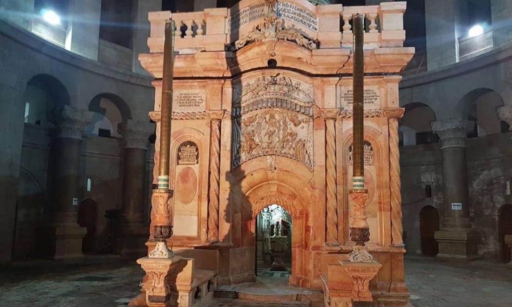 Τι συμβαίνει με την Εκκλησία του Παναγίου Τάφου; | Pentapostagma