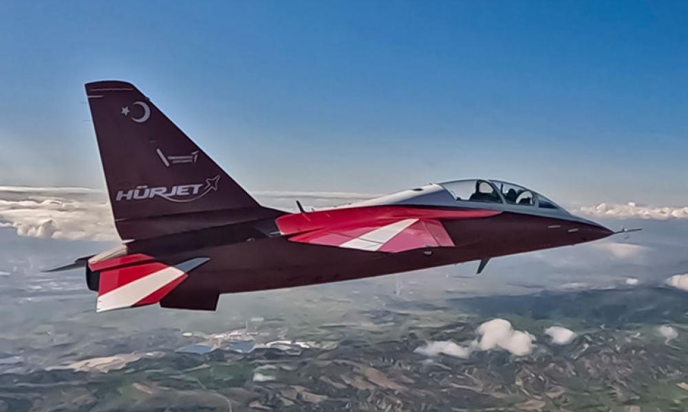 Oι Τούρκοι χτίζουν αεροπορικό στόλο από 100 HURJET για παροχή εγγύς ...