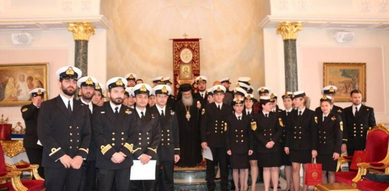 Η ΦΡΕΓΑΤΑ ΨΑΡΑ ΤΟΥ ΕΛΛΗΝΙΚΟΥ ΠΟΛΕΜΙΚΟΥ ΝΑΥΤΙΚΟΥ ΕΠΙΣΚΕΠΤΕΤΑΙ ΤΟΥΣ ...