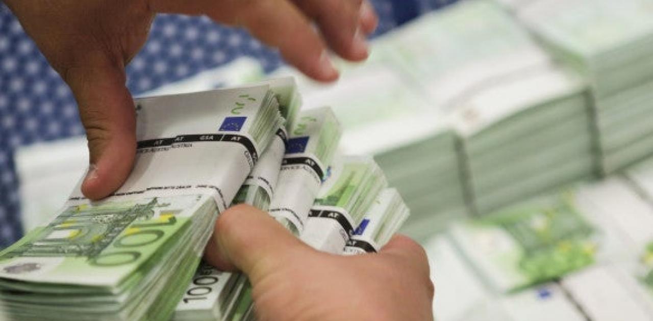 Με κατασχέσεις καταθέσεων, μισθών, συντάξεων κινητής και ακίνητης ...
