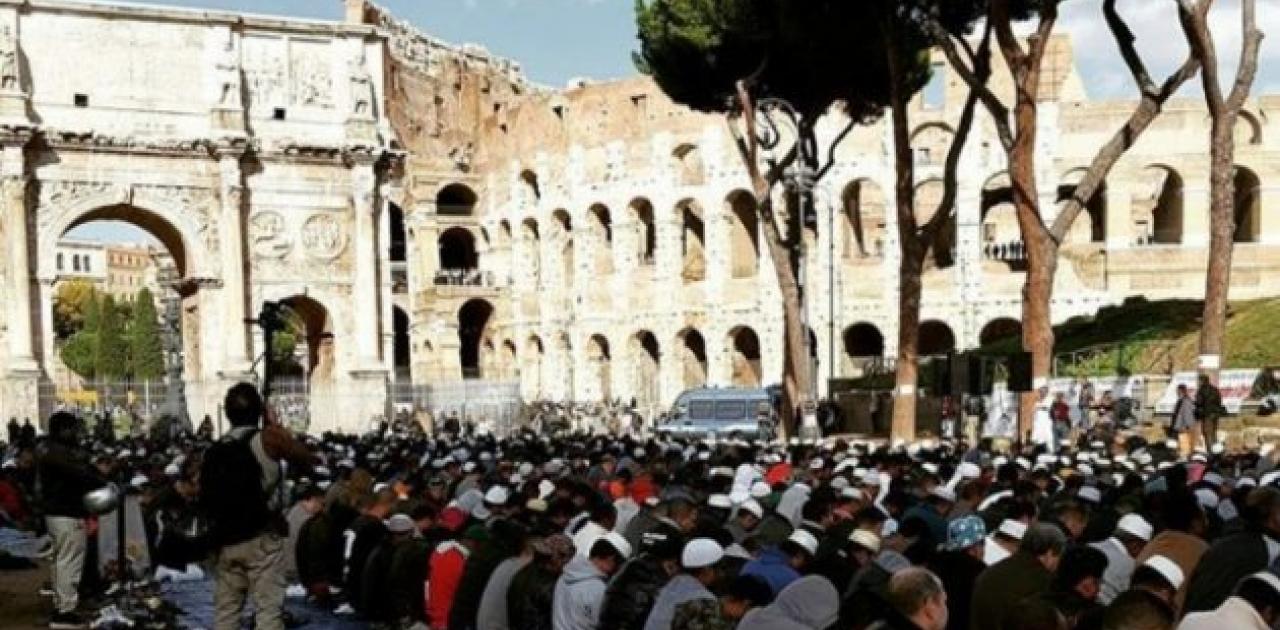 Στα ιταλικά θα κηρύττεται το Κοράνι στα τζαμιά της Ιταλίας | Pentapostagma