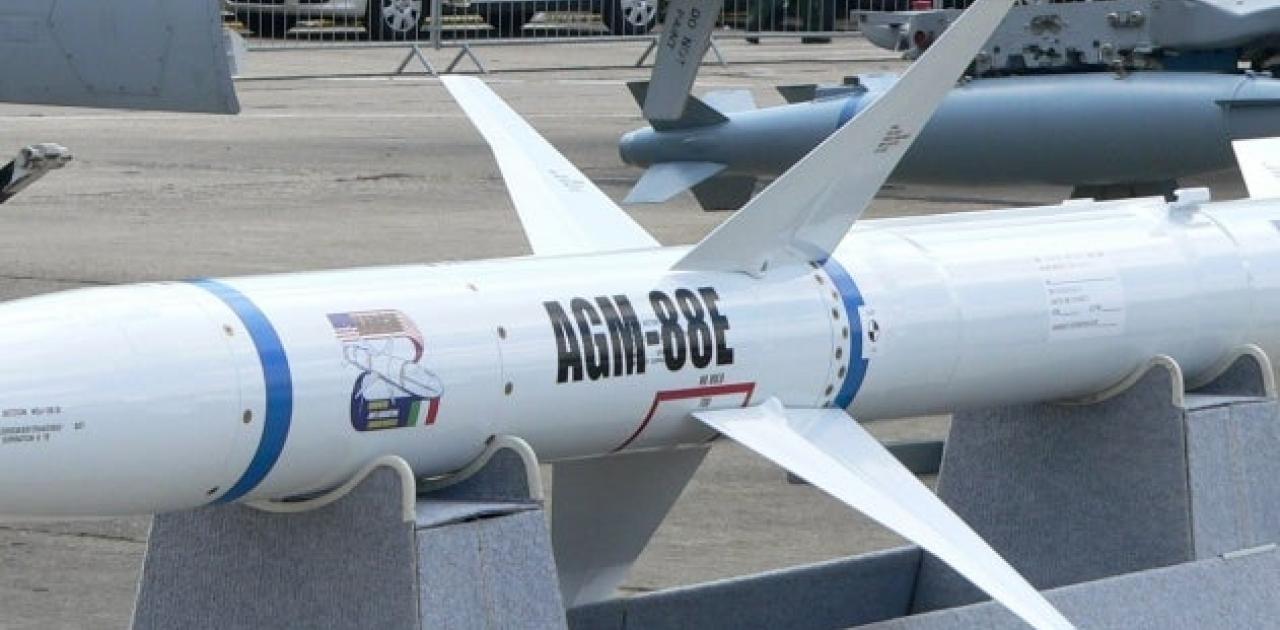 AGM-88G: Το νέο πυραυλικό σύστημα της Northrop Grumman-Βίντεο ...