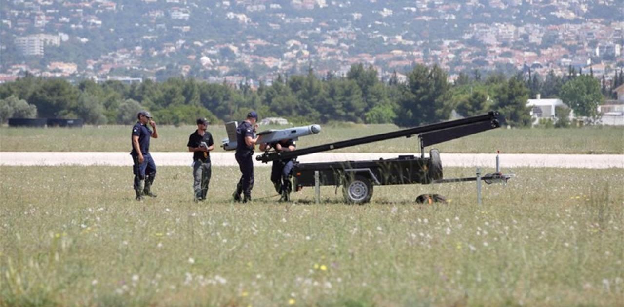 Εξελιγμένα, πανάκριβα και... αμεταχείριστα τα drones της Αστυνομίας ...