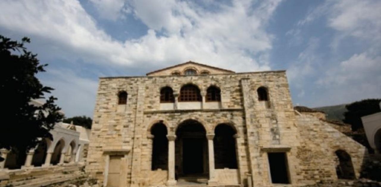 Το μυστήριο με την 100η αόρατη πύλη της Παναγιας Εκατονταπυλιανής της ...