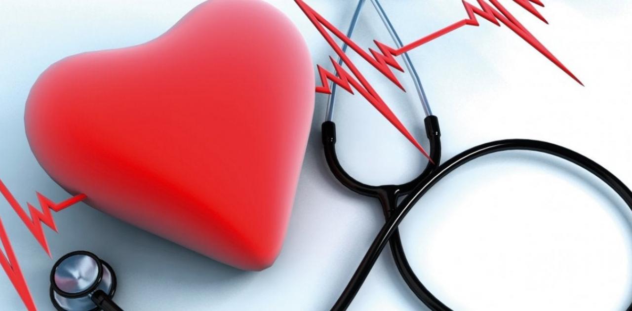 Αυτά είναι τα 2+1 συμπτώματα που αυξάνουν τον κίνδυνο καρδιακής ...