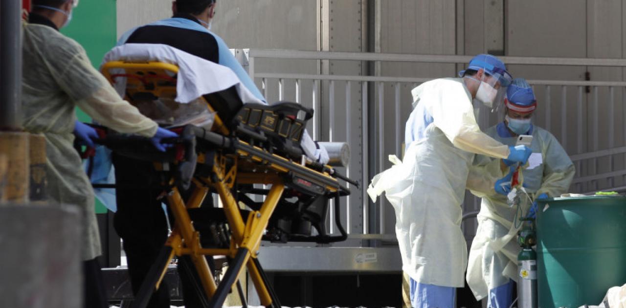 Ελληνας γιατρός στη Νέα Υόρκη: Ερχεται ένας πολύ δύσκολος μήνας ...