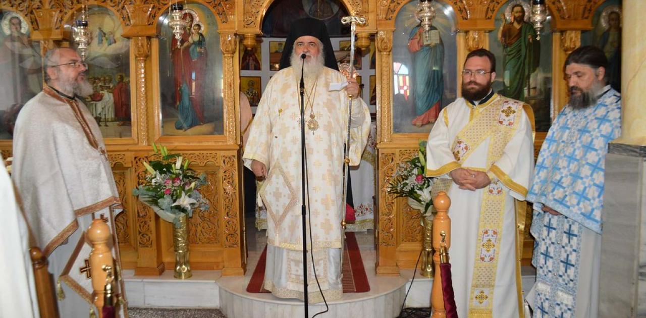 Αρχιερατική Θεία Λειτουργία στον Ι.Ν. Κοιμήσεως Θεοτόκου Πεύκων (Βίντεο ...