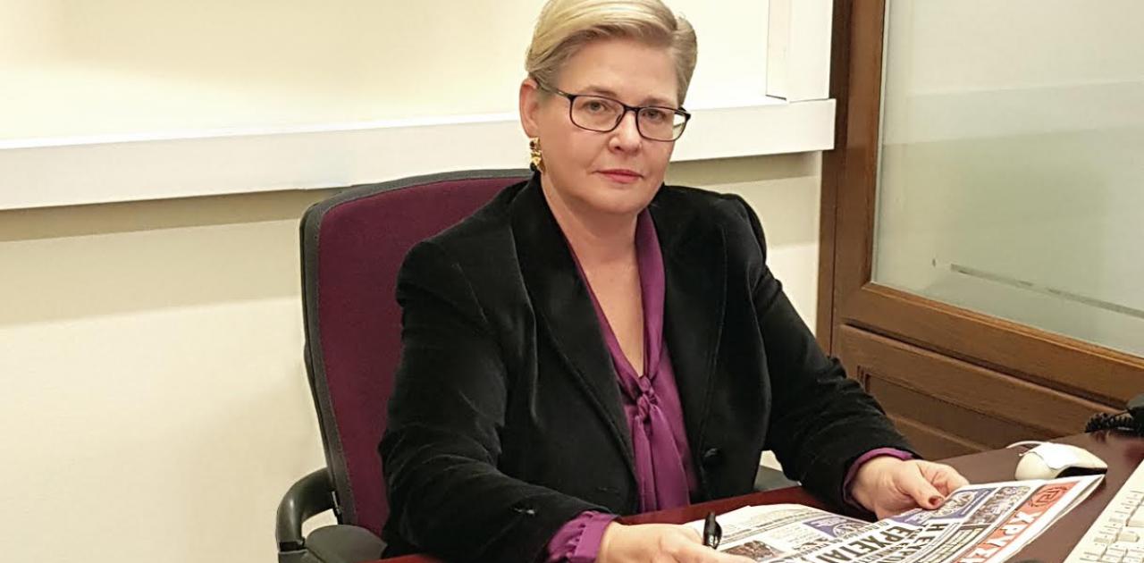 Ελένη Ζαρούλια: Ποινική δίωξη για τον διορισμό της στη Βουλή με ψευδή ...