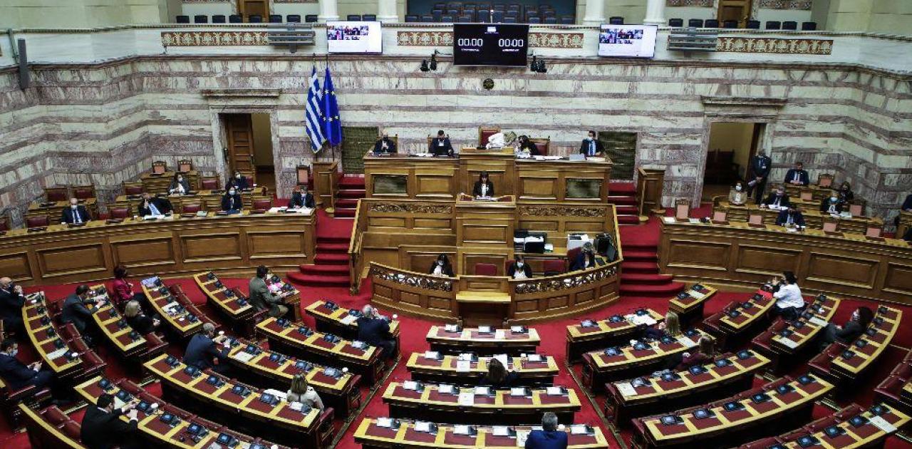 Βουλή: Eγκρίθηκε επί της αρχής το νομοσχέδιο για την φαρμακευτική ...