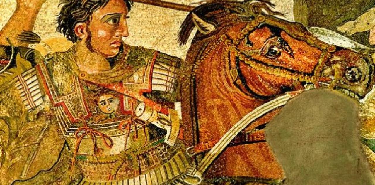 Ο Bασιλιάς Αλέξανδρος ζει και βασιλεύει-Αποκαλύφθηκε άγαλμα του στην ...
