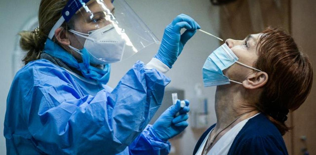 Κορονοϊός-Έρευνα: Οι πλήρως εμβολιασμένοι έχουν πολύ μικρότερες ...