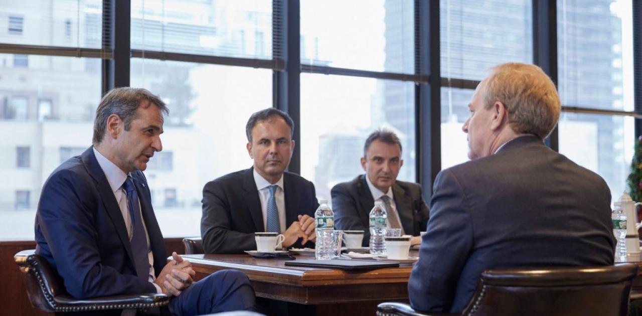 Ο Μητσοτάκης στο βασίλειο της τεχνολογίας: Συναντήθηκε με τον πρόεδρο της Microsoft | Pentapostagma