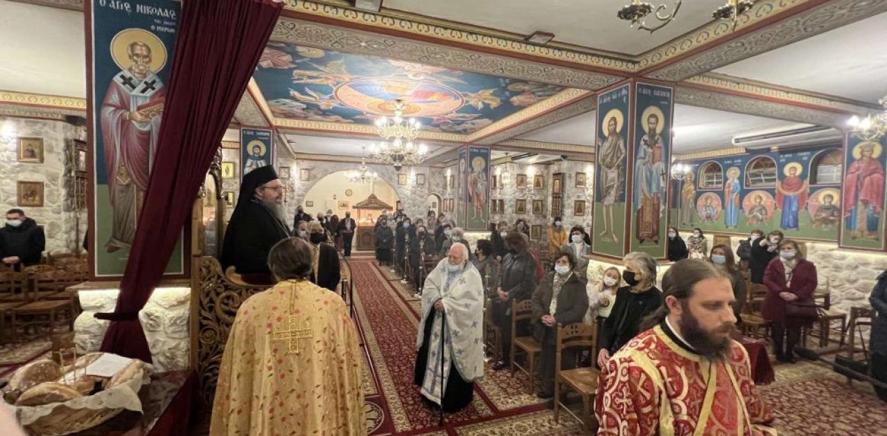 Μητρόπολη Λαρίσης: Μέγας Πανηγυρικός Εσπερινός στο Ιερό Μητροπολιτικό ...