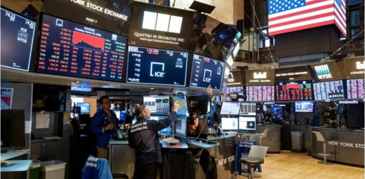 Wall Street: Η Ουκρανία βυθίζει ξανά τους δείκτες - Πτώση 230 μονάδων ...