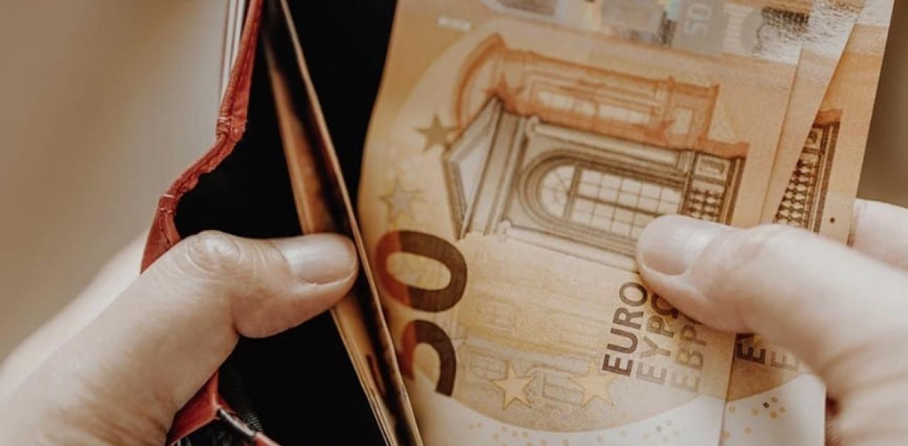 Έκτακτο επίδομα: Ποιοι θα είναι οι δικαιούχοι για το «δώρο Πάσχα ...