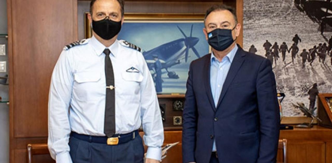 Αρχηγός ΓΕΑ: «Οι Ελληνες πιλότοι κυριαρχούν στους αιθέρες» | Pentapostagma