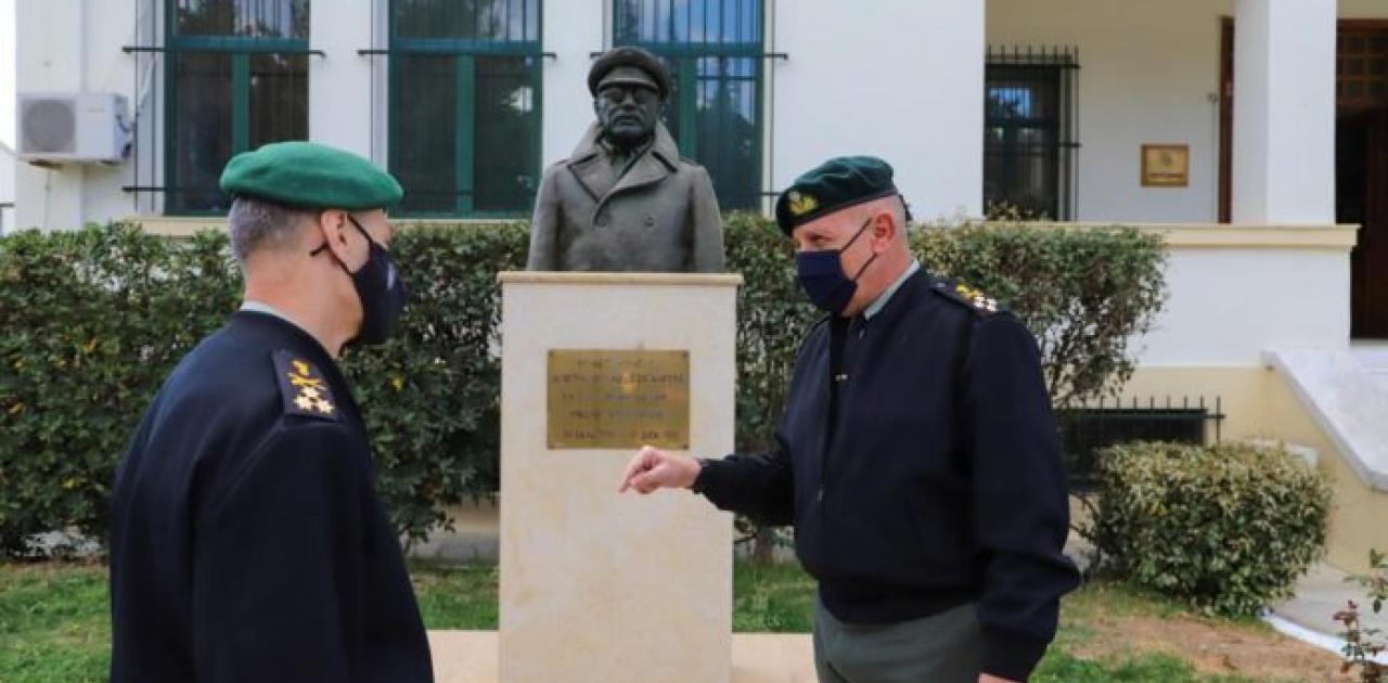 ΓΕΕΘΑ: Επίσκεψη στο Στρατόπεδο «ΥΠΤΓΟΣ ΧΡΙΣΤΟΔΟΥΛΟΣ ΤΣΙΓΑΝΤΕΣ ...