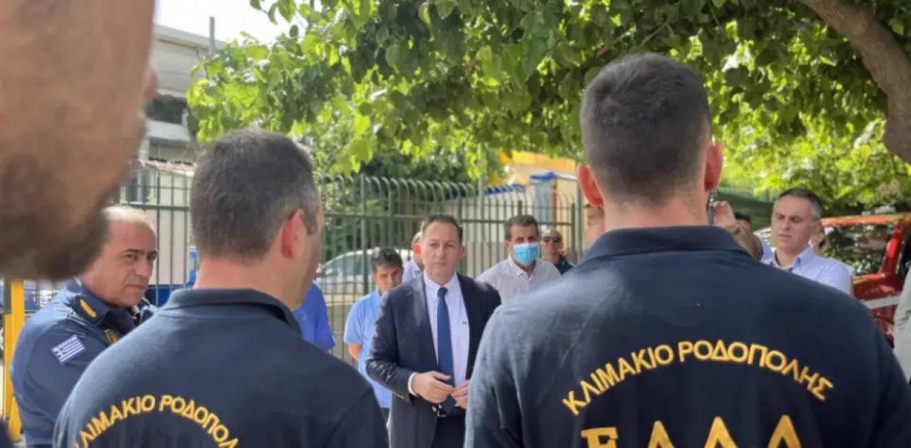 Πυροπροστασία: Ο Στέλιος Πέτσας υπέγραψε νέα έκτακτη ενίσχυση ...