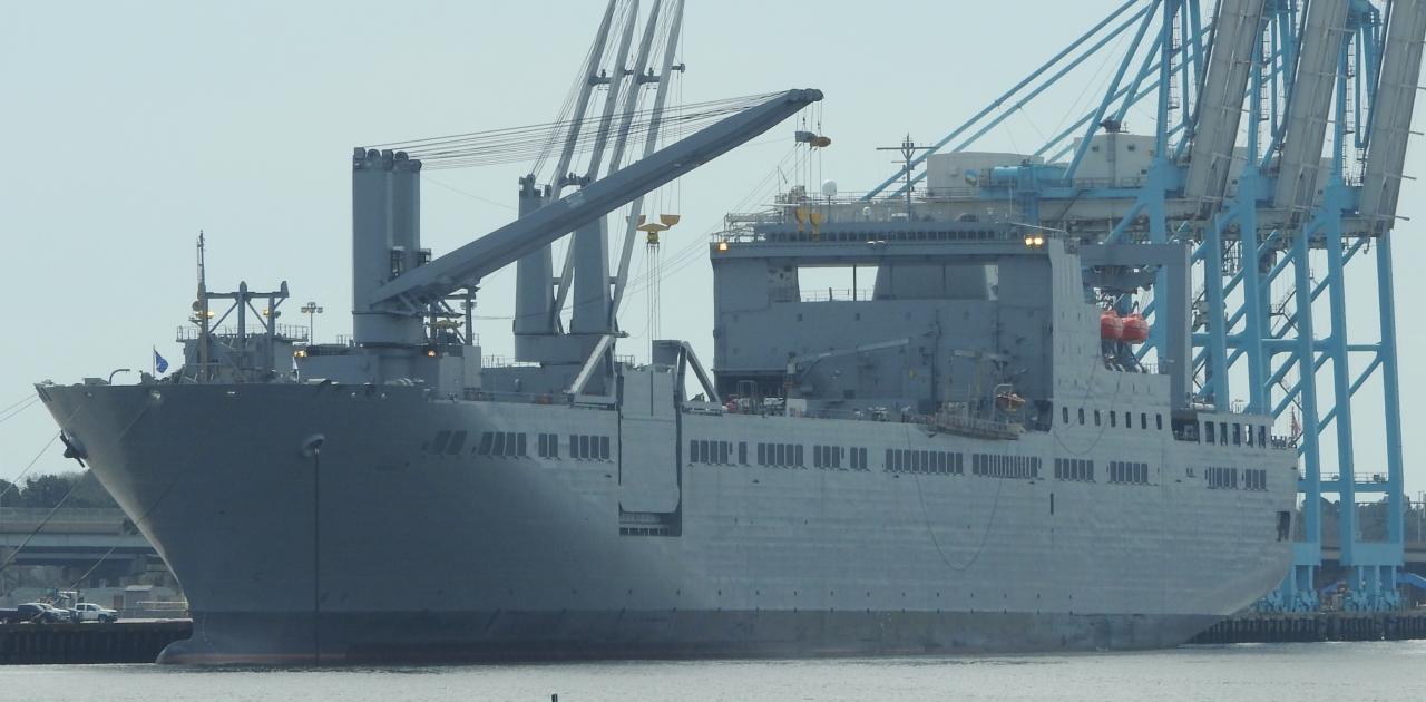 Αλεξανδρούπολη: Κατέπλευσε στο λιμάνι το Αμερικανικό μεταγωγικό “USNS ...