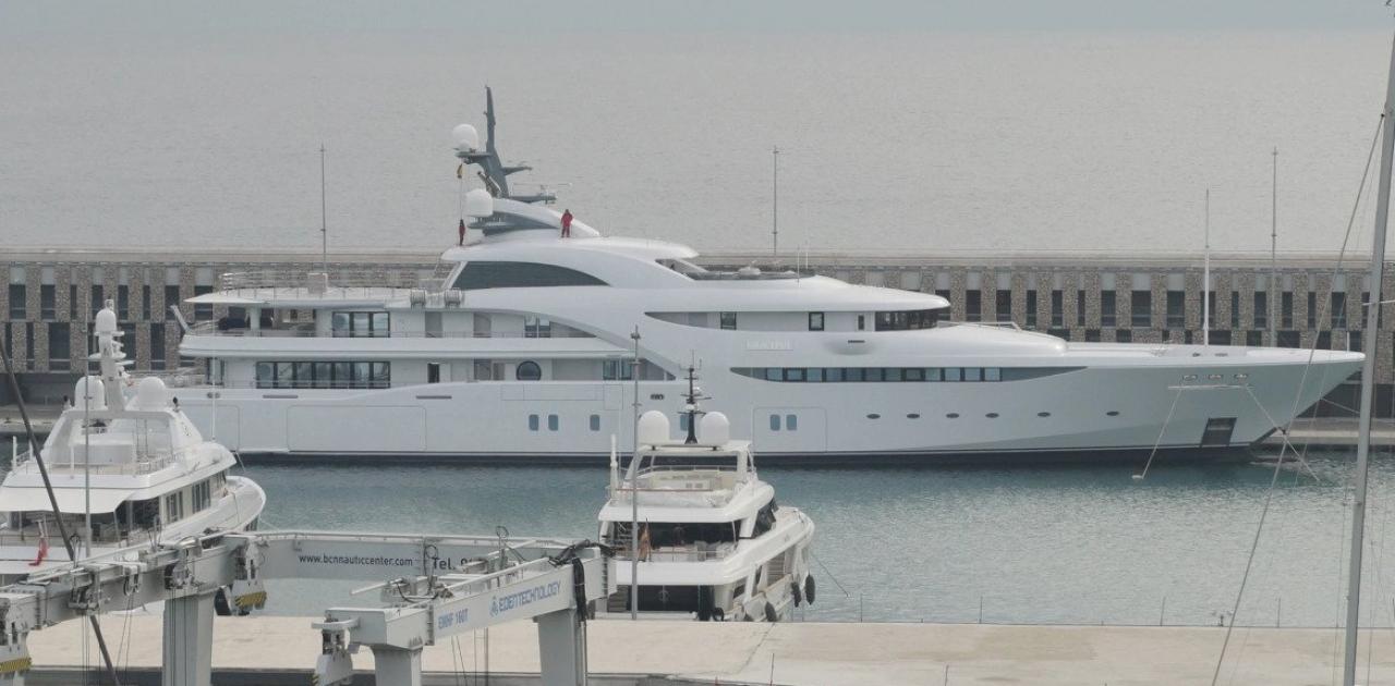 Πόλεμος στην Ουκρανία: Ο Πούτιν άλλαξε όνομα σε γιοτ αξίας 119 εκατ ...