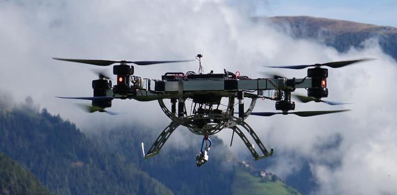 Drone: Το μέλλον στον τομέα των μεταφορών | Pentapostagma