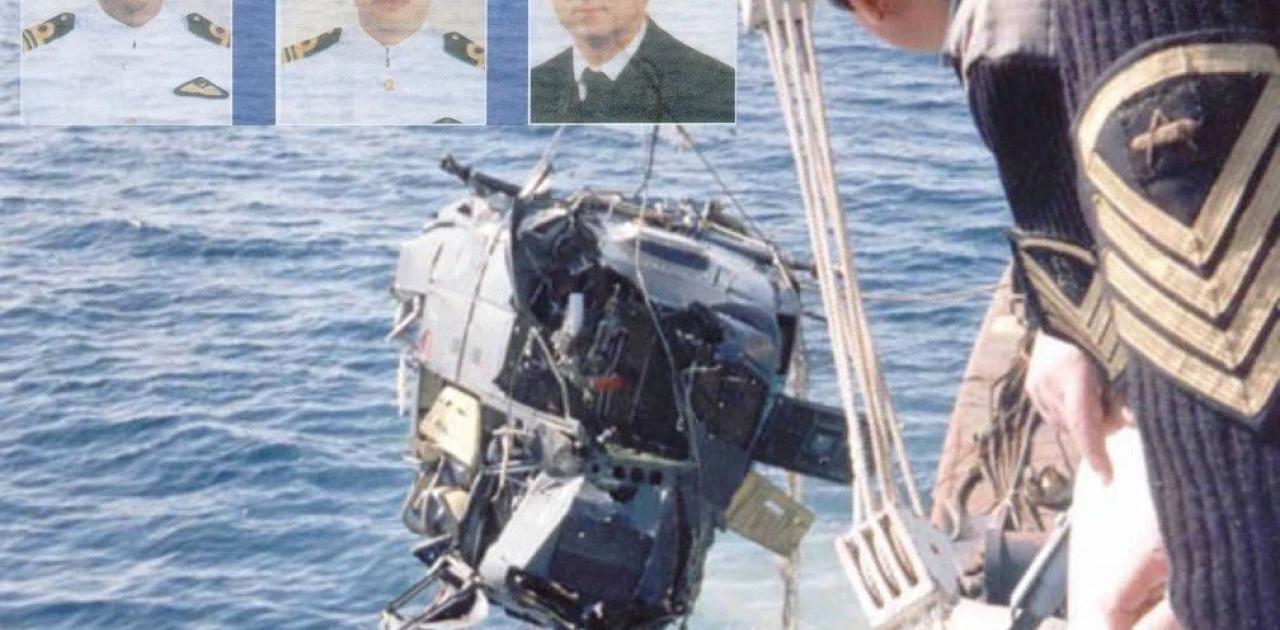 Ίμια: Το σήμα του αντιναύαρχου Ι. Στάγκα πριν την πτώση του ελικοπτέρου ...