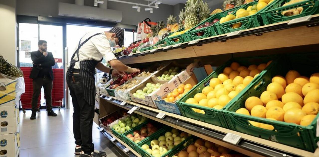 Ξεπέρασαν τις 700.000 οι αιτήσεις για το Μarket pass | Pentapostagma