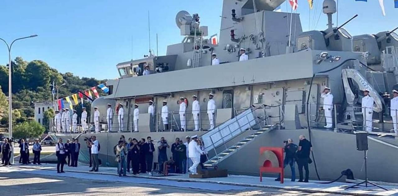 Απάντηση στο τουρκικό ελικοπτεροφόρο Anadolu - Η ΤΠΚ Βλαχάκος απέπλευσε ...