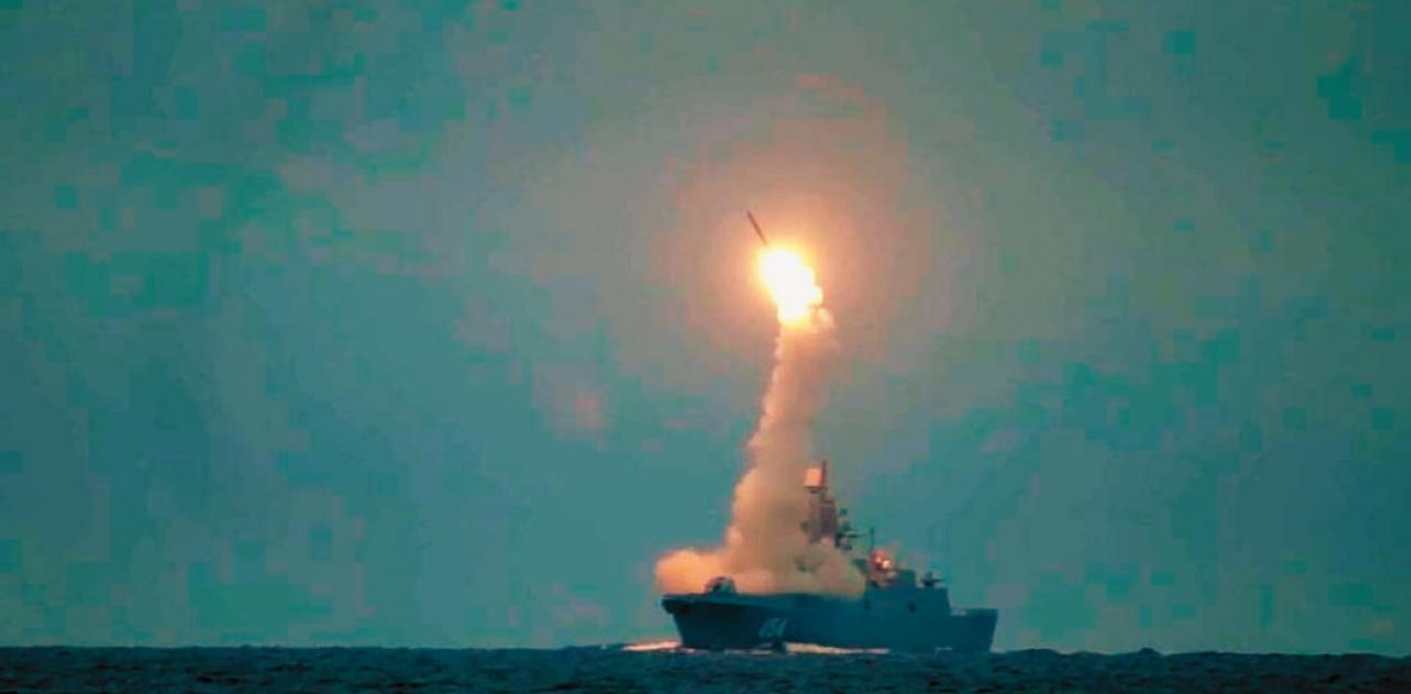 Huge threat to NATO: Moscow is moving warships to a Northern Base-Is it ...