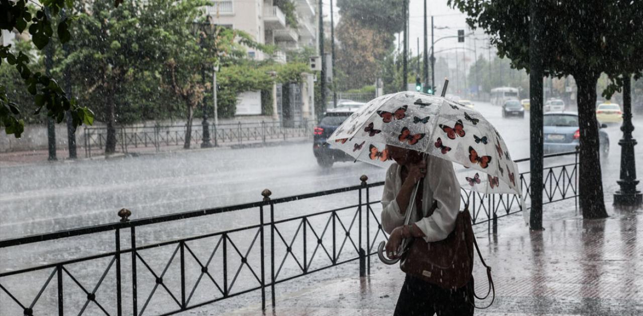 Νέο έκτακτο δελτίο καιρού από την ΕΜΥ: Που θα χτυπήσει η κακοκαιρία ...