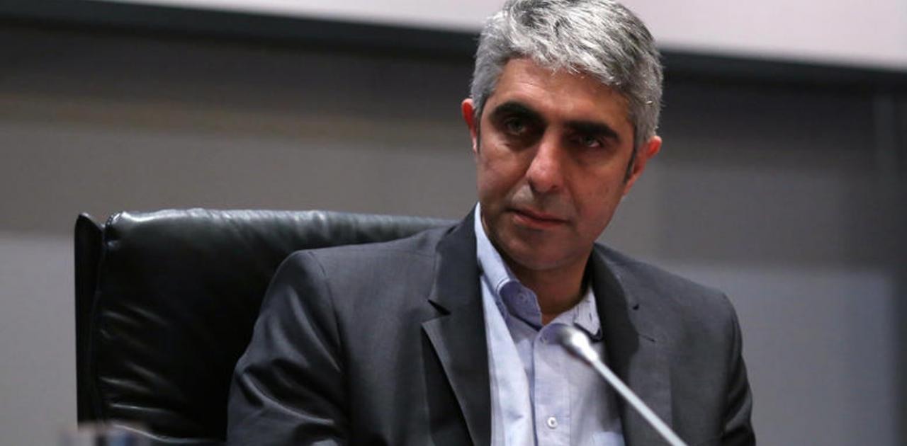Βουλευτής ΣΥΡΙΖΑ: «Το χαστούκι είναι η τελευταία ευκαιρία να ...