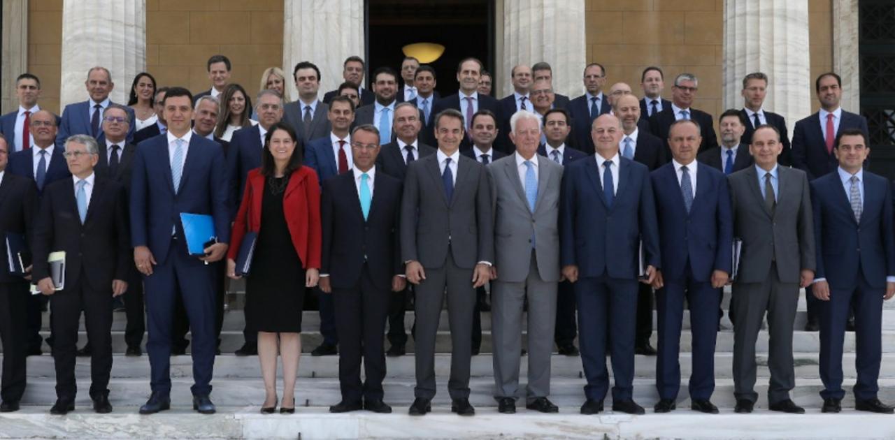 Οι 19 εξωκοινοβουλευτικοί υπουργοί του Μητσοτάκη! | Pentapostagma