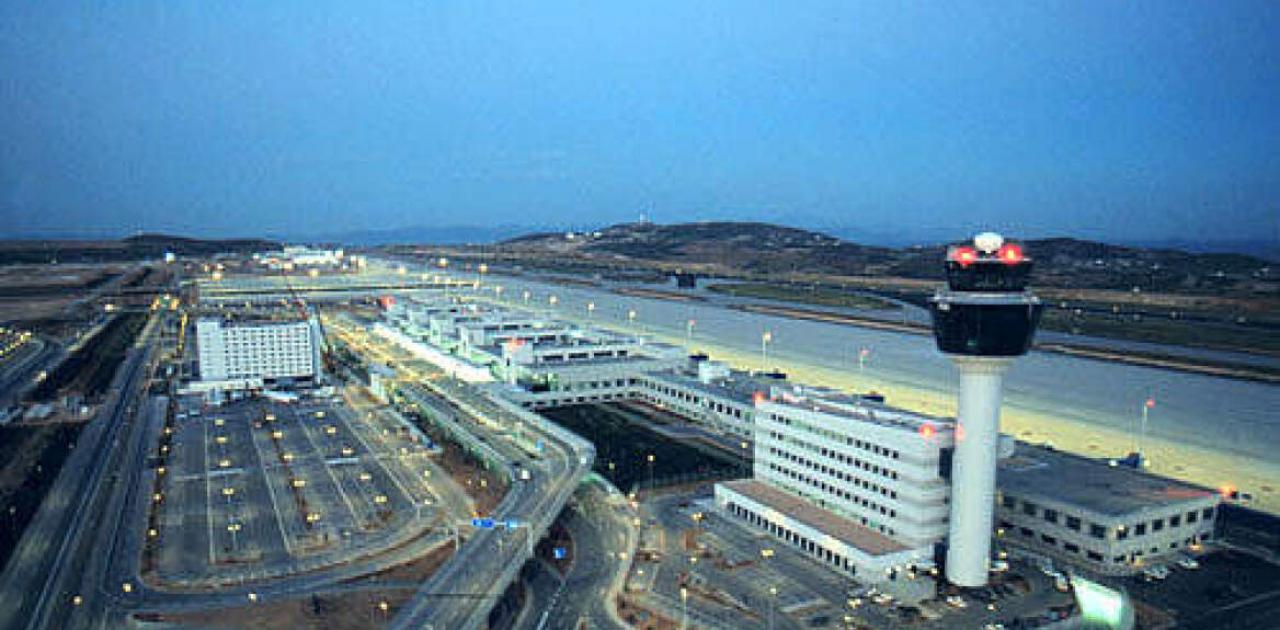 Ρεκόρ Ελλήνων στα αεροδρόμια - Ξεπέρασε τα 50 εκατομμύρια η διακίνηση ...