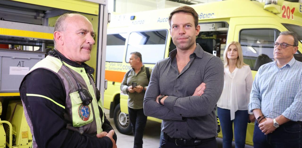 Κασσελάκης προς εργαζόμενους ΕΚΑΒ: "Απάνθρωπο αυτό που συμβαίνει ...