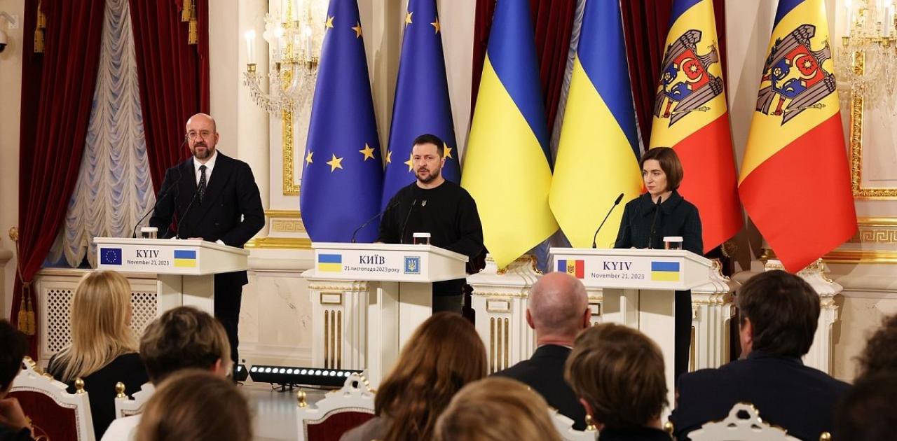 Ξεμένει από οικονομική βοήθεια η Ουκρανία μετά το Stop των ΗΠΑ και το ...