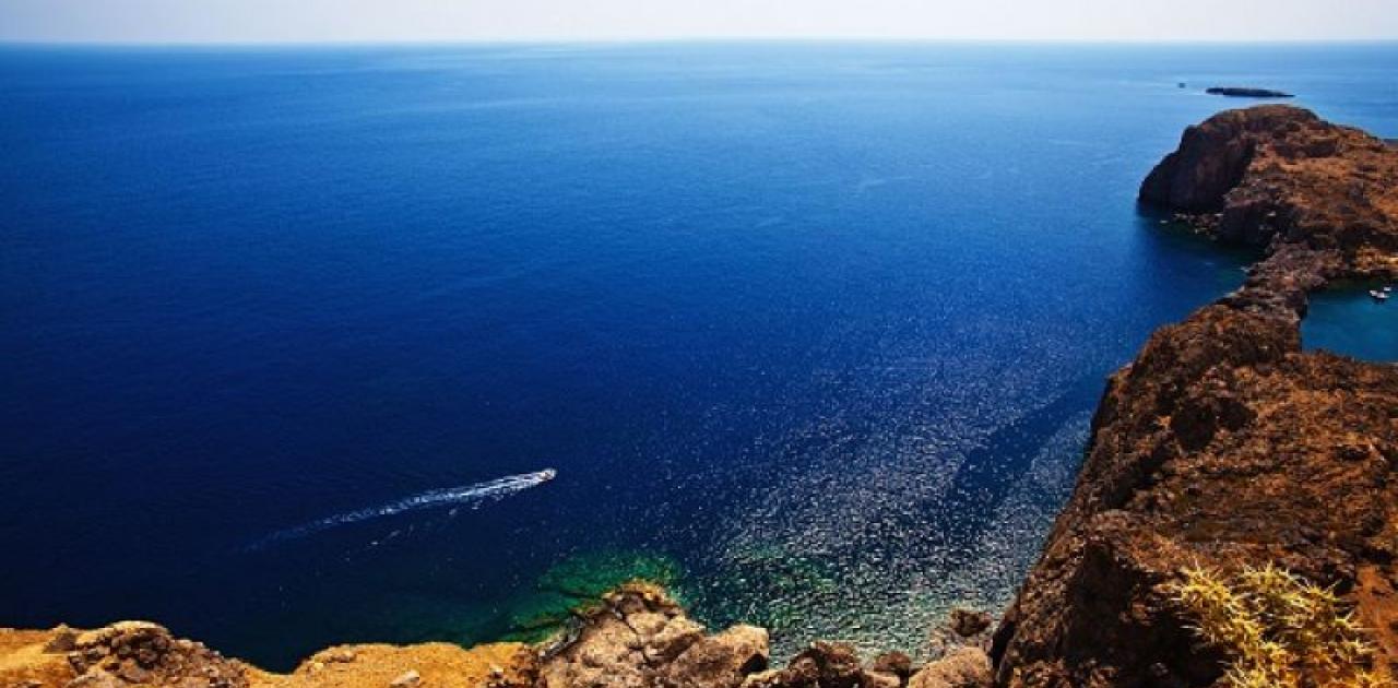 Το πιο βαθύ σημείο της Μεσογείου είναι στην Ελλάδα (βίντεο) | Pentapostagma
