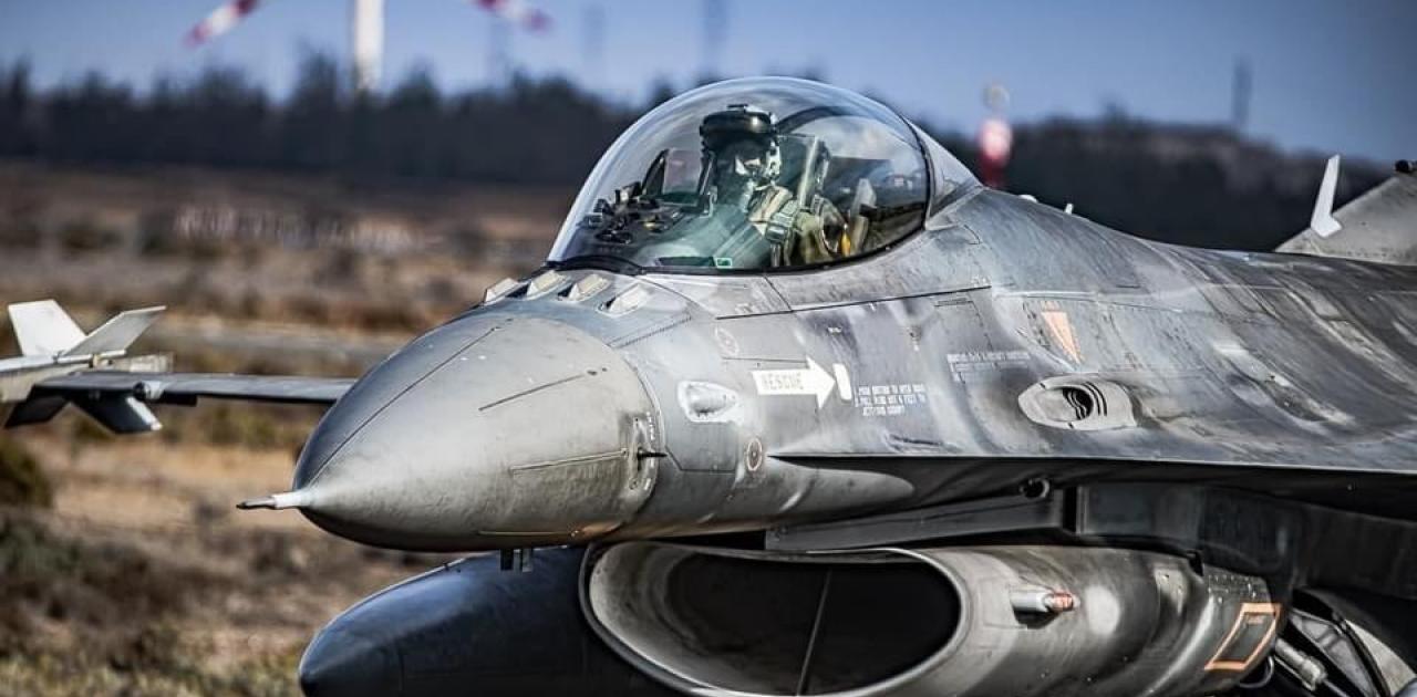 Η Πολεμική Αεροπορία εισηγείται την αναβάθμιση των F16 Block 50 σε ...