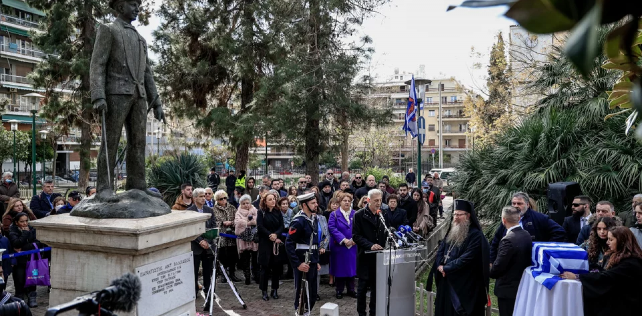 Συγκίνηση στην επιμνημόσυνη δέηση του Παναγιώτη Βλαχάκου που έπεσε στα ...