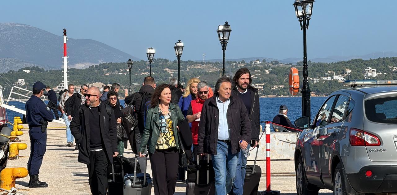 ΣΥΡΙΖΑ: Συνεχίζονται για τρίτη μέρα οι εργασίες της ΚΟ στις Σπέτσες ...