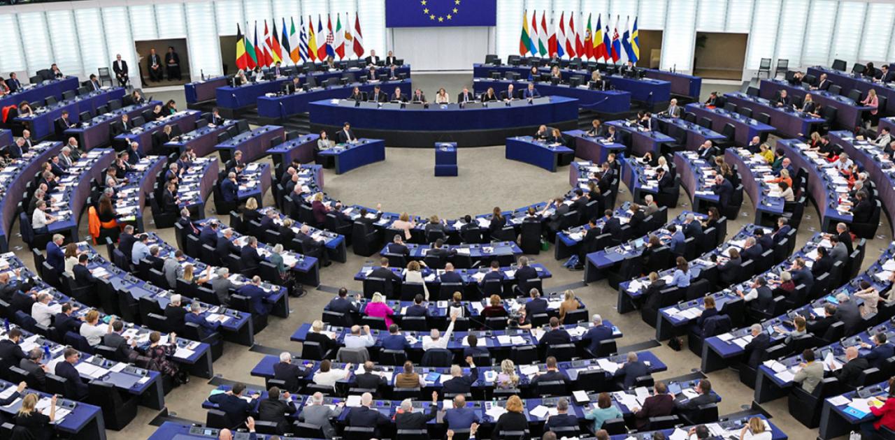 Ευρωβουλή: Σε ψηφοφορία την Τετάρτη το νέο πλαίσιο για μετανάστευση και ...