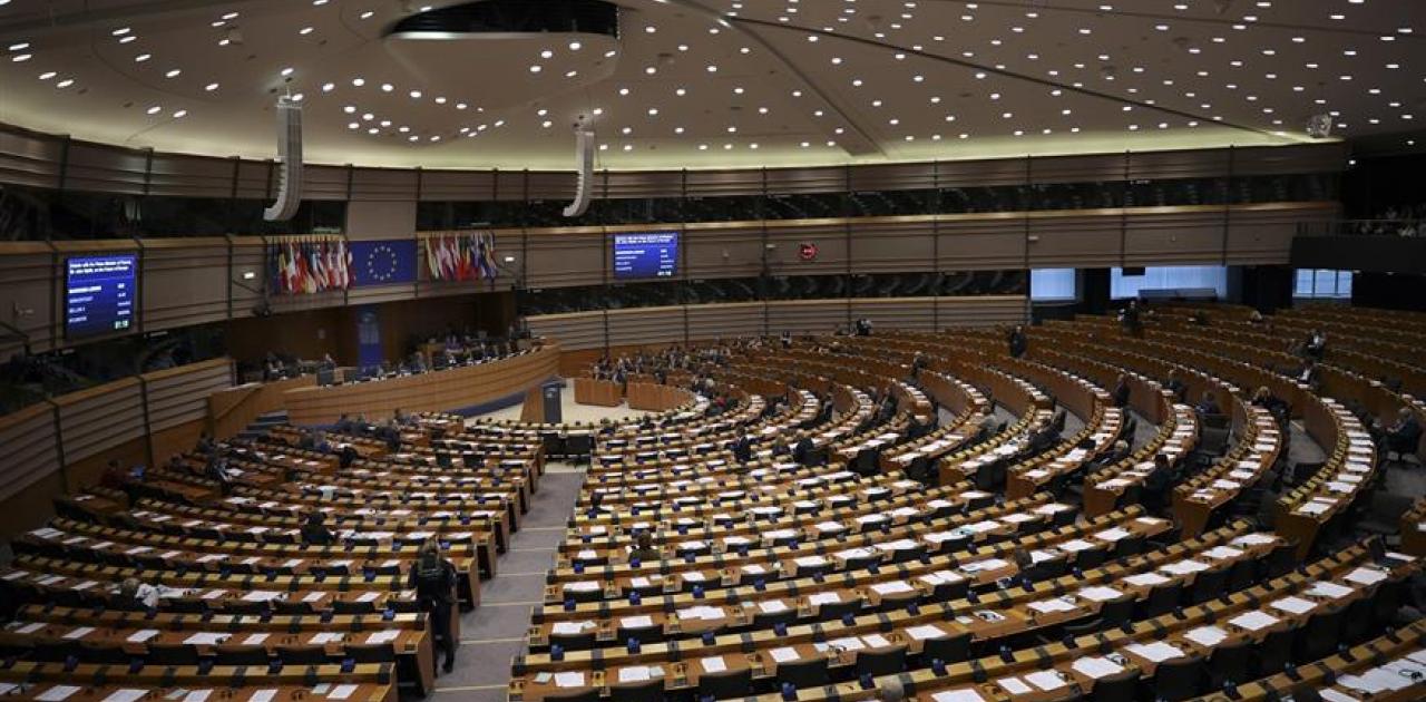 Πόσους ευρωβουλευτές εκλέγει η Ελλάδα; - Τα κόμματα και οι πολιτικές ...