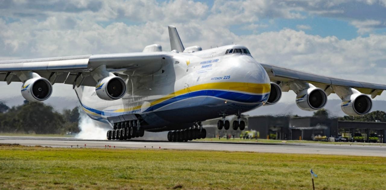 Πώς γλύτωσε η Ελλάδα από τα ρωσικά θηριώδη αεροσκάφη Antonov ...