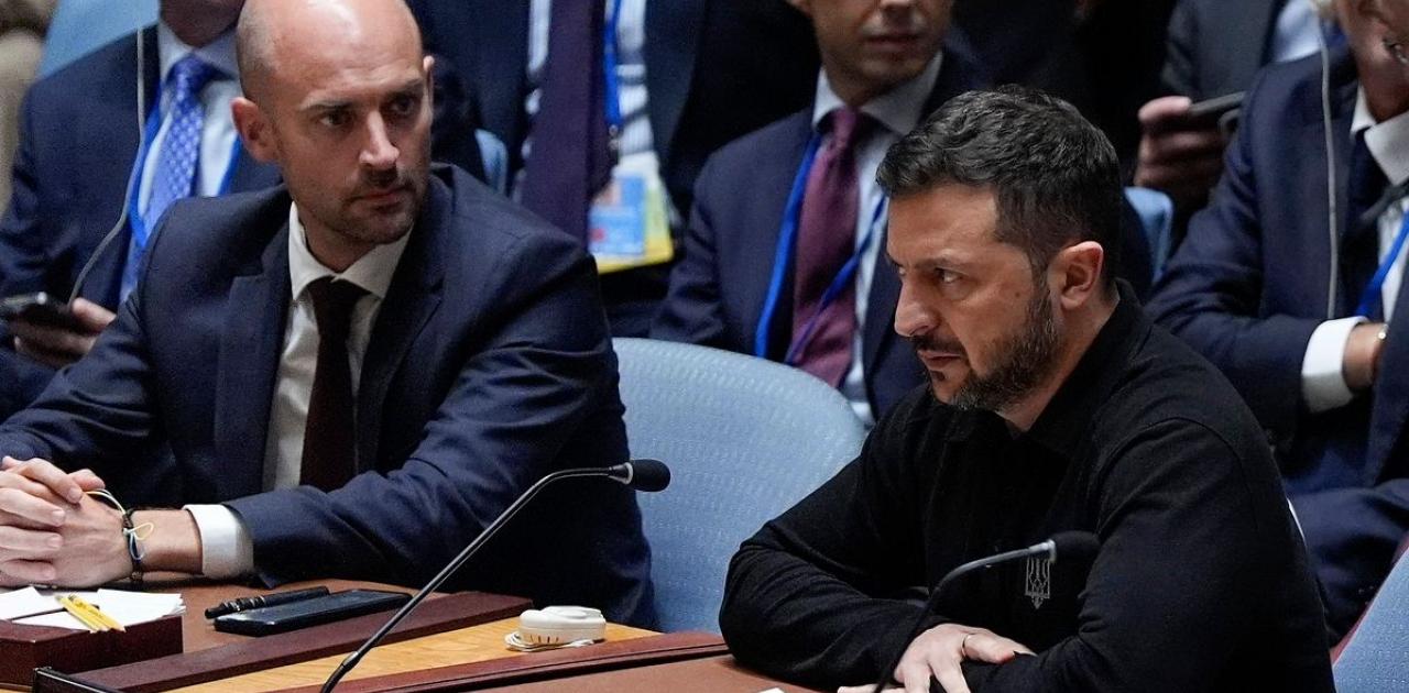Παρασέρνει τον πλανήτη στην καταστροφή ο Ζελένσκι! Ζητάει Παγκόσμιο ...