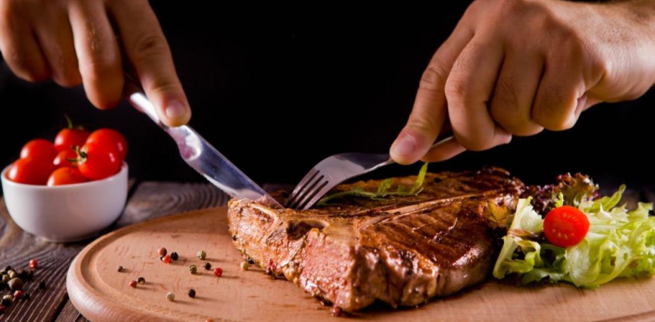 Η δίαιτα των σαρκοφάγων – Τι είναι και πώς επηρεάζει | Pentapostagma