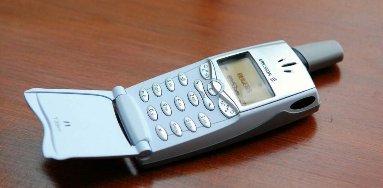 Αν έχετε ένα από αυτά τα παλιά κινητά τότε είστε πλούσιοι - Δείτε τη ...