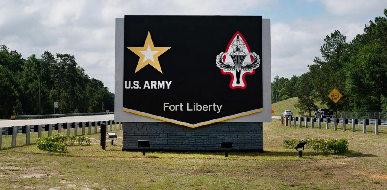 Fort Liberty: Η πιο διάσημη και μεγαλύτερη βάση του αμερικανικού ...